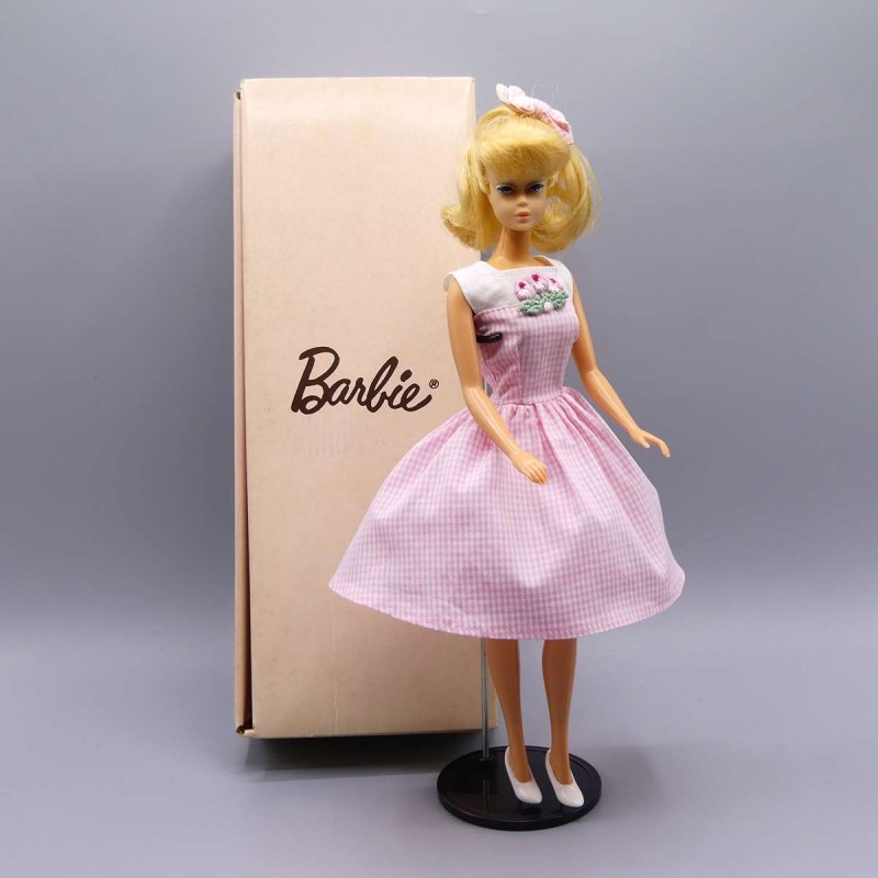 Japanese Exclusive vintage Barbie PB Store doll from 1986